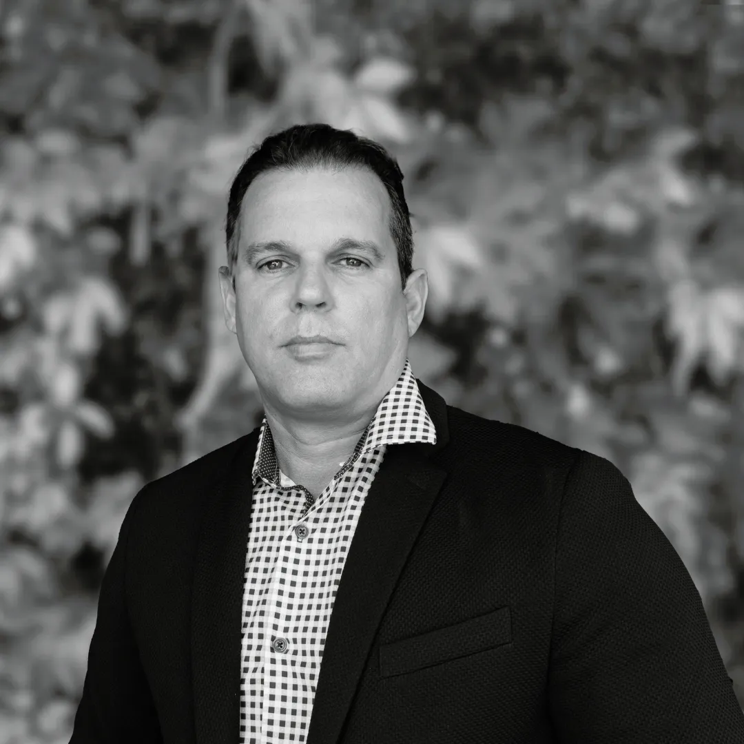 Felix Richard Ramirez | Fausto Commercial